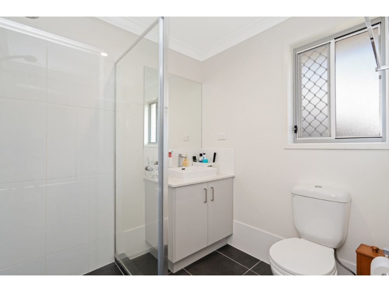26 Muller St, REDLAND BAY House for rent | Listed by Ann Berardi of ...