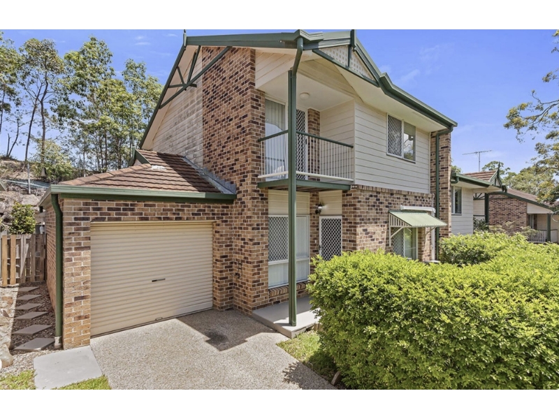 11 Hillside Crescent, SEVEN HILLS Townhouse for rent | Listed by Steph ...