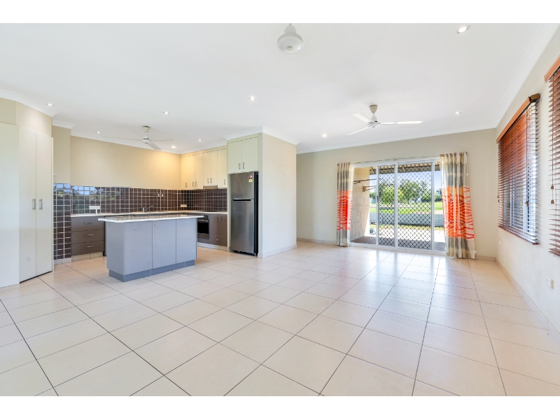 39 McAulay Street, Rosebery House for rent | Listed by Crystal ...