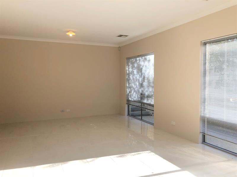 26A Slade Street, BAYSWATER House for rent | Listed by Ann Bettison of ...