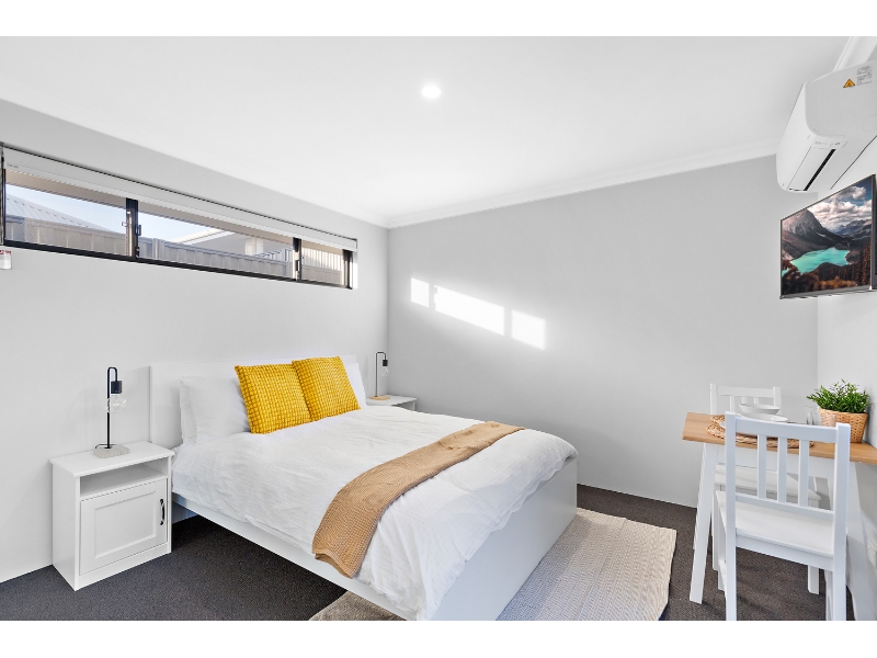 4 Hermosa Way, MADORA BAY House for rent | Listed by Invida Property ...