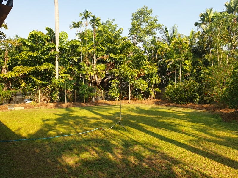 12 Karrinyup Place, MARRARA House for rent | Listed by Crystal ...