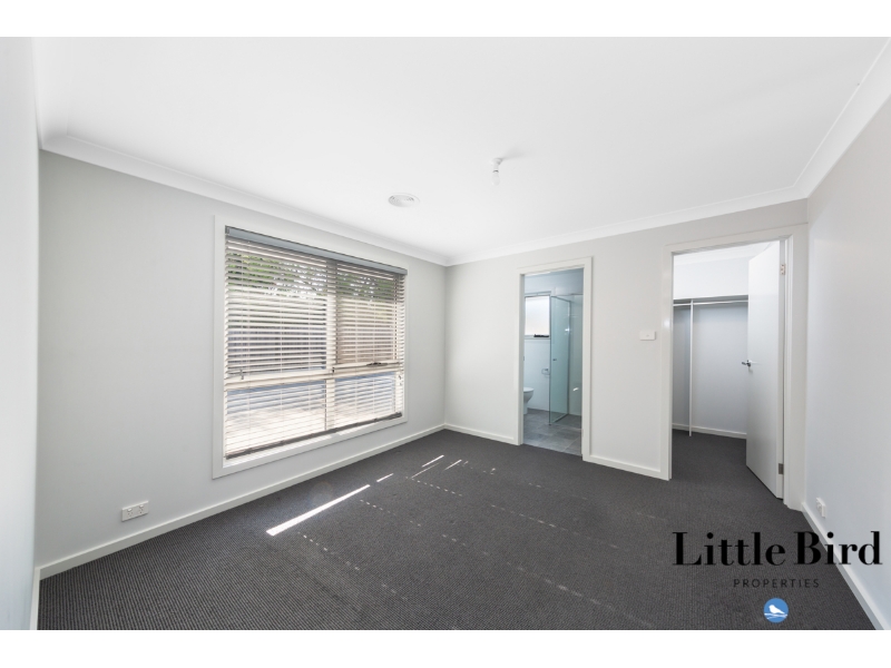 8a Dalyell Street, Chisholm House for rent | Listed by Emily Clugston ...