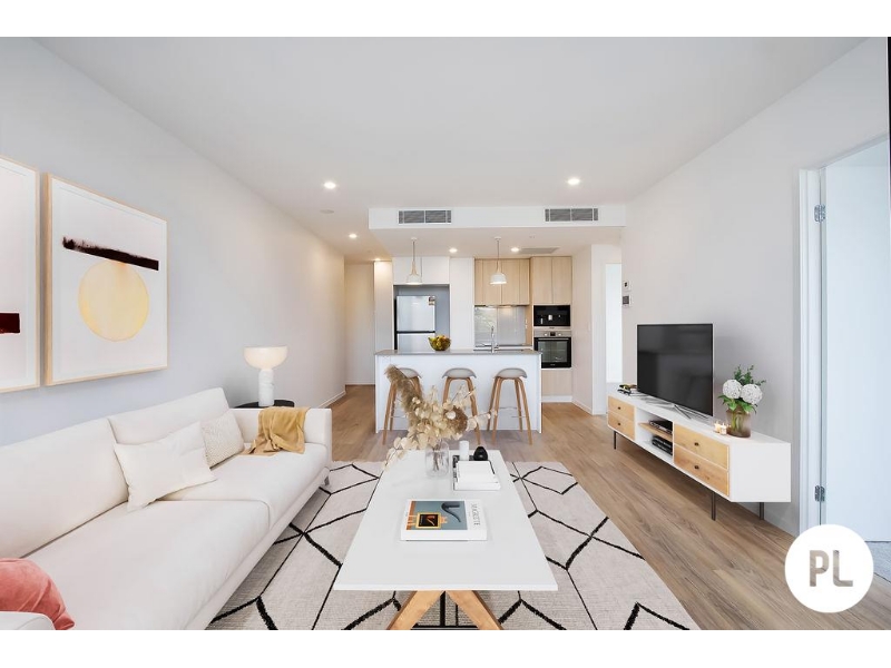 Stylish fully-furnished apartment with stunning rooftop facilities ...