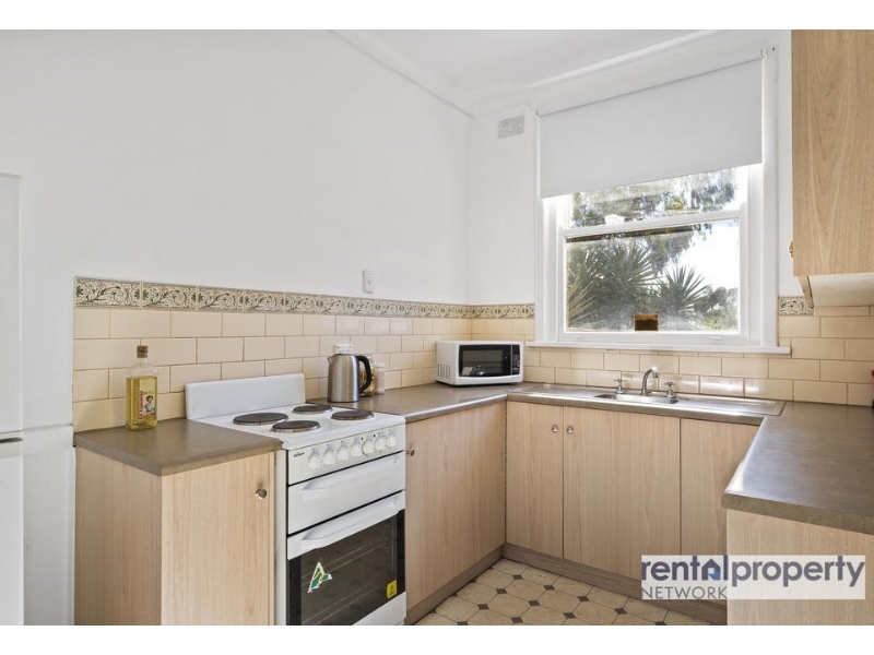 15 Donnington Road, Elizabeth North House for rent | Listed by Renee ...