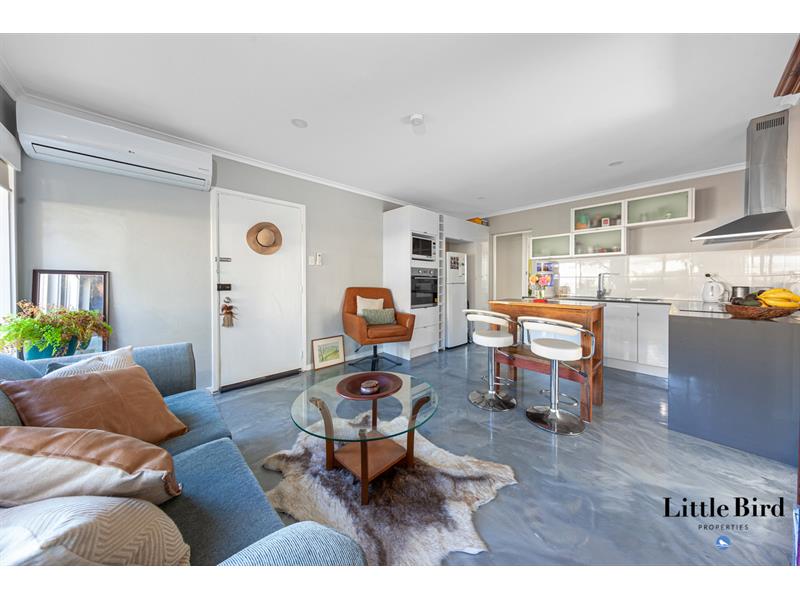 51b Bendigo Street, Fisher Townhouse for rent | Listed by Emily ...