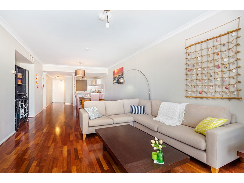 35 Ferry Street, KANGAROO POINT Apartment for rent | Listed by Brigette ...