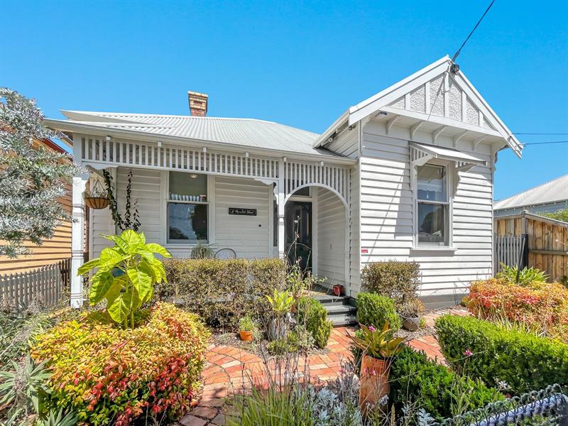 17 Waratah Street, Geelong West House for rent | Listed by Tim ...