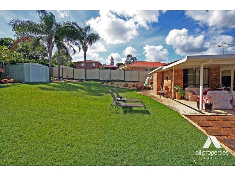 4 Phoenix Court, Regents Park House for rent | Listed by Sarah Heke of ...