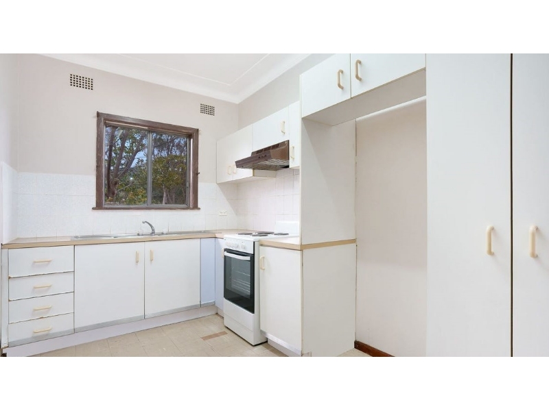 A.M. Rutty Estate Agents Rentals & Application Form | A.M. Rutty Estate ...