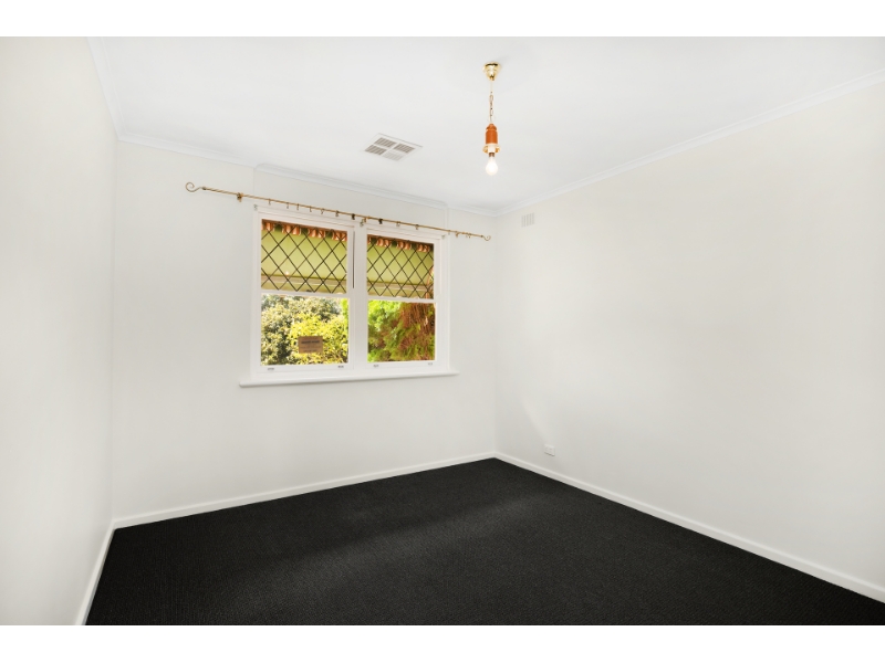 4 Lancaster Avenue, Valley View House for rent | Listed by Josh Hunt of ...