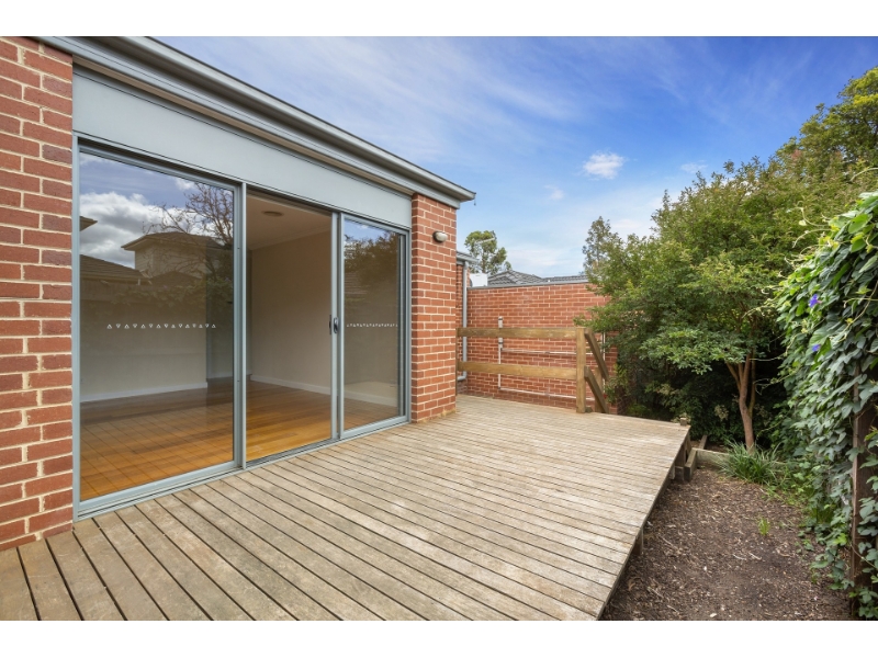 2/13 Ebony Parade, Heidelberg West Apartment for rent | Listed by Grace ...