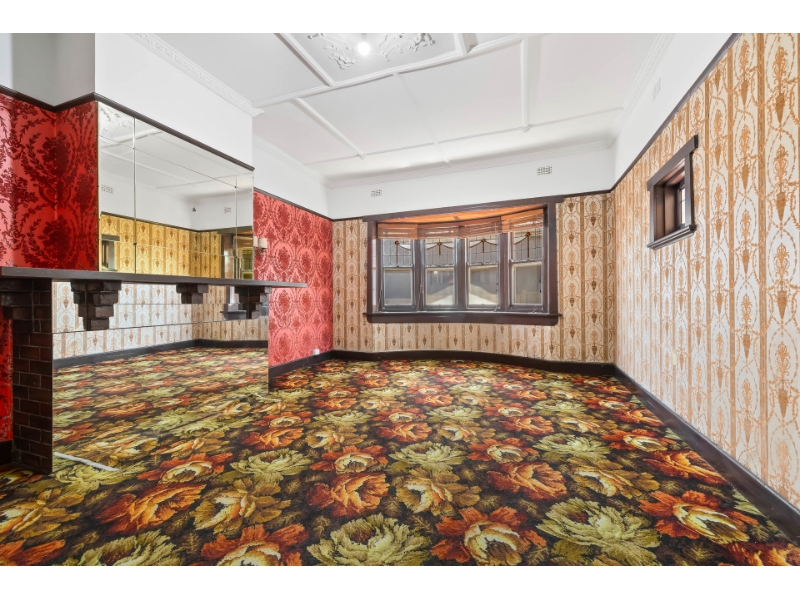 303 Plenty Road, Preston House for rent | Listed by Grace Coluccio of ...