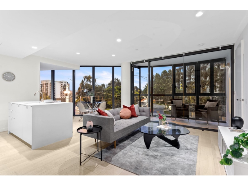 202/681 Chapel Street, South Yarra Apartment for rent | Listed by Sam ...