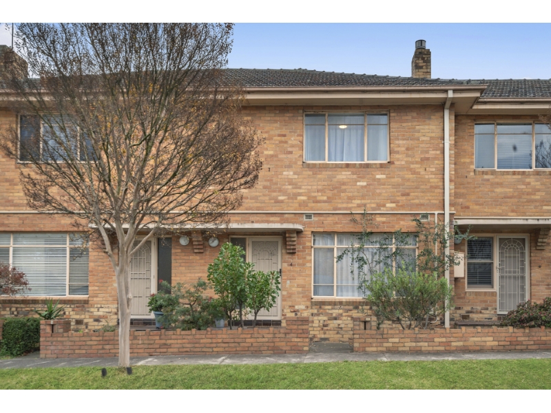 4/97 Chadstone Road, Malvern East Townhouse for rent | Listed by Sam ...