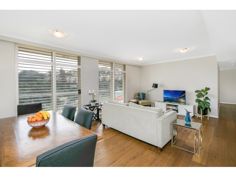 7C/18 King Street, Waverton Apartment for rent | Listed by Bradley ...