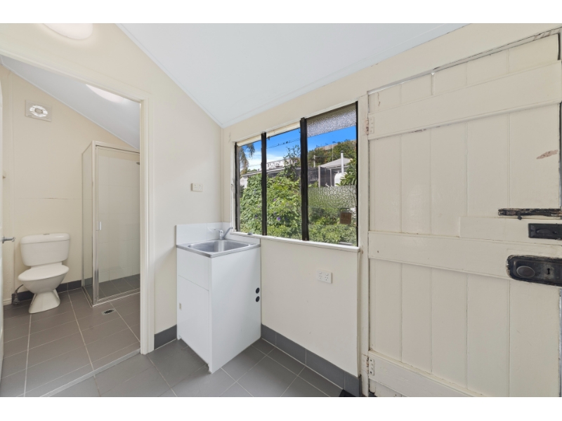 80 Bradley Street, Spring Hill House for rent | Listed by Jane Stenson ...