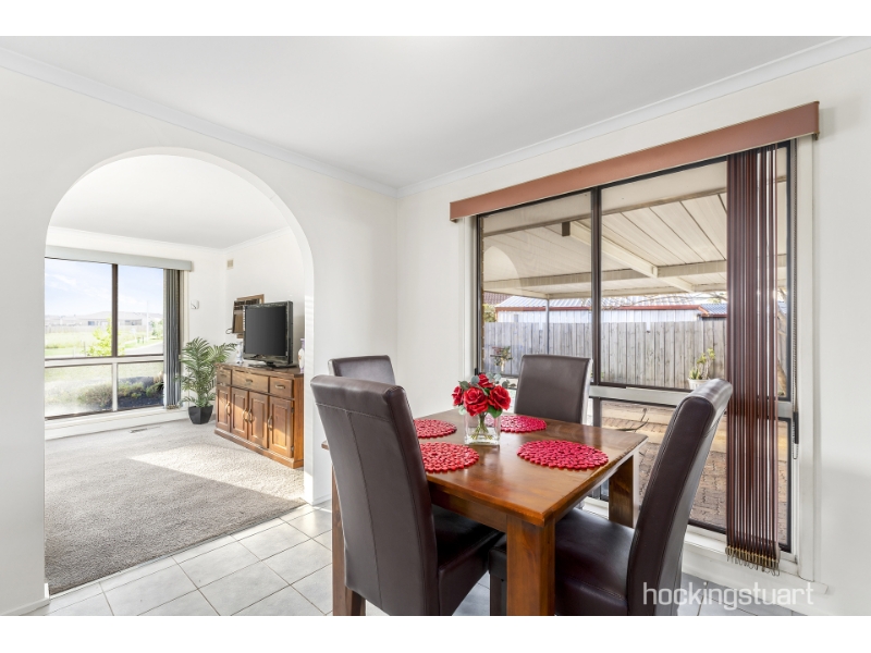 15 Blackwood Drive, Melton South House for rent | Listed by Chelsea ...