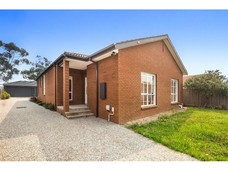 1/48 Willow Avenue, Rowville House for rent | Listed by of O'brien Real ...