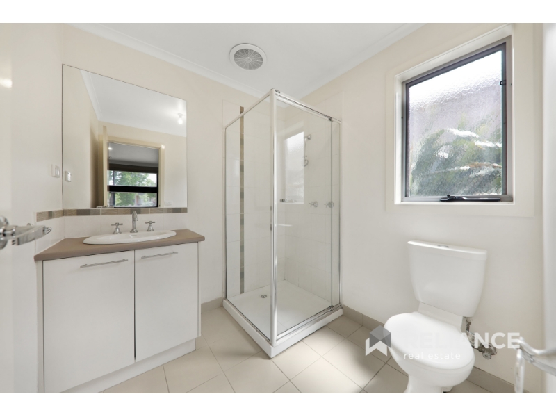 13 Ramson Way, Point Cook House for rent | Listed by of Reliance Real ...