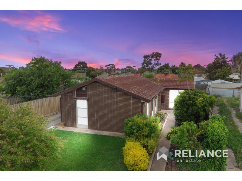1 Tern Court, Werribee House for rent | Listed by Isha Monga of ...