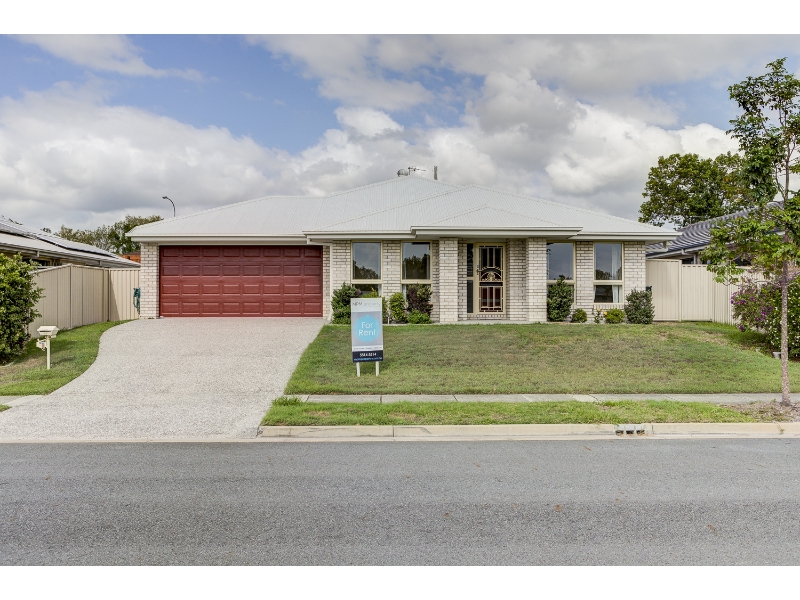 13 Sunrise Crescent, Merrimac House for rent | Listed by Nicole Gatt of ...