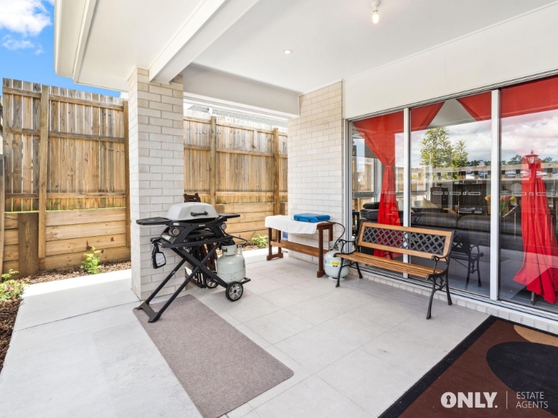 9 Standley Place, Spring Mountain House for rent | Listed by of Only ...