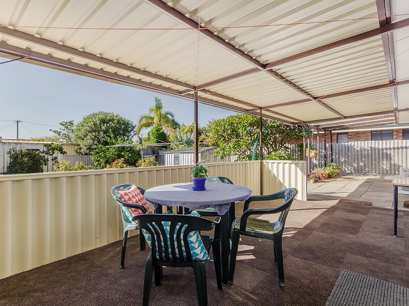 91 Council Ave, ROCKINGHAM House for rent | Listed by Rentals Corby of ...