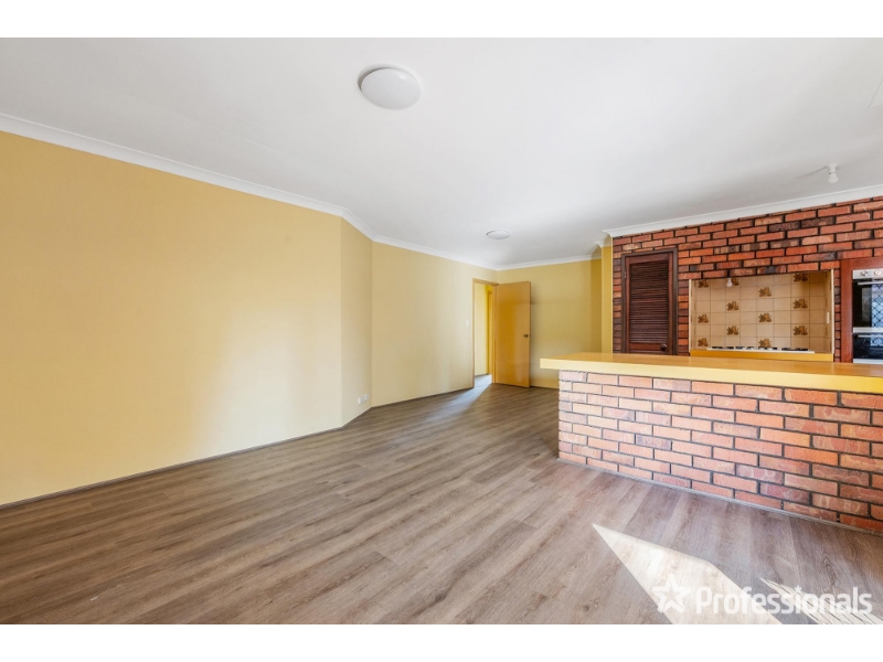 2 Cambrian Place, WILLETTON House for rent | Listed by Kate Rayner of ...