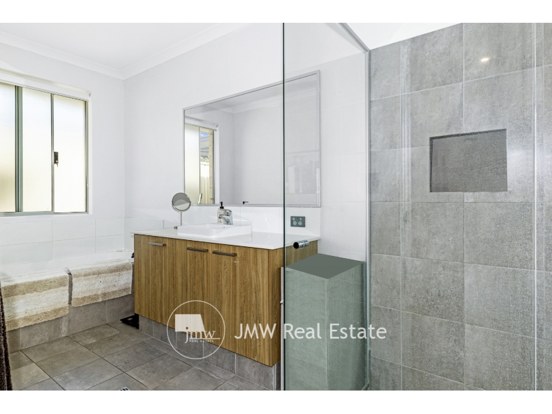 16 Hirono Loop, DUNSBOROUGH House for rent | Listed by of Jmw Real ...