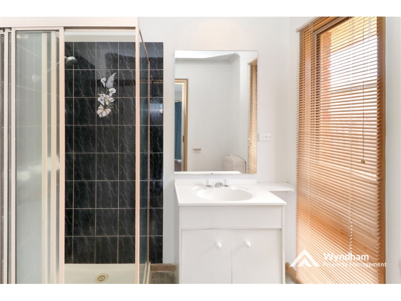 25 Golden Square Crescent, HOPPERS CROSSING House for rent | Listed by ...