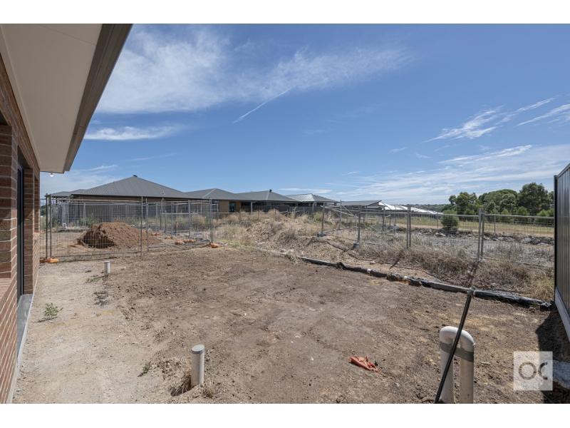 3 Hopton Court, Old Reynella House for rent | Listed by of Oc Real ...
