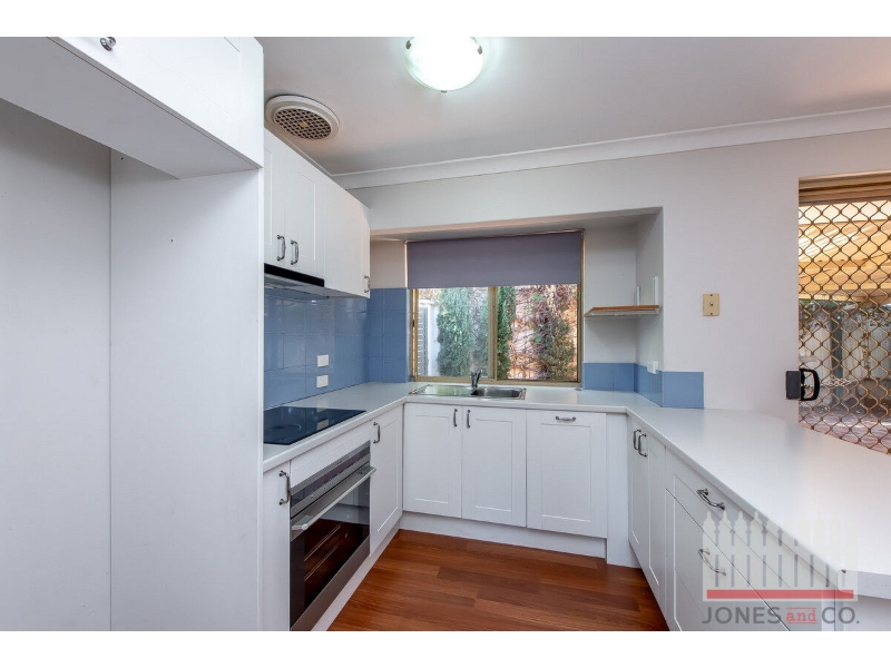 14B The Crescent Redcliffe Apartment for rent | Listed by Hannah Jones ...