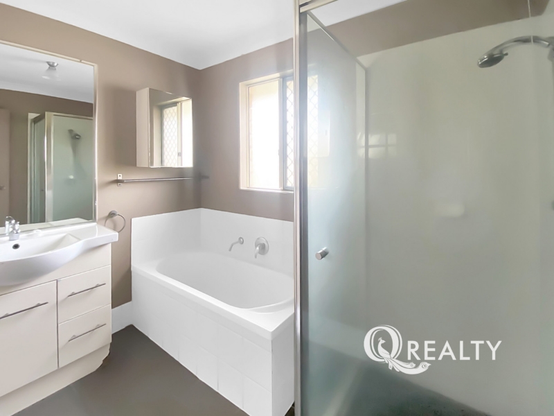 Q Realty Rentals & Application Form | Q Realty Rental Properties 3 - 2Apply