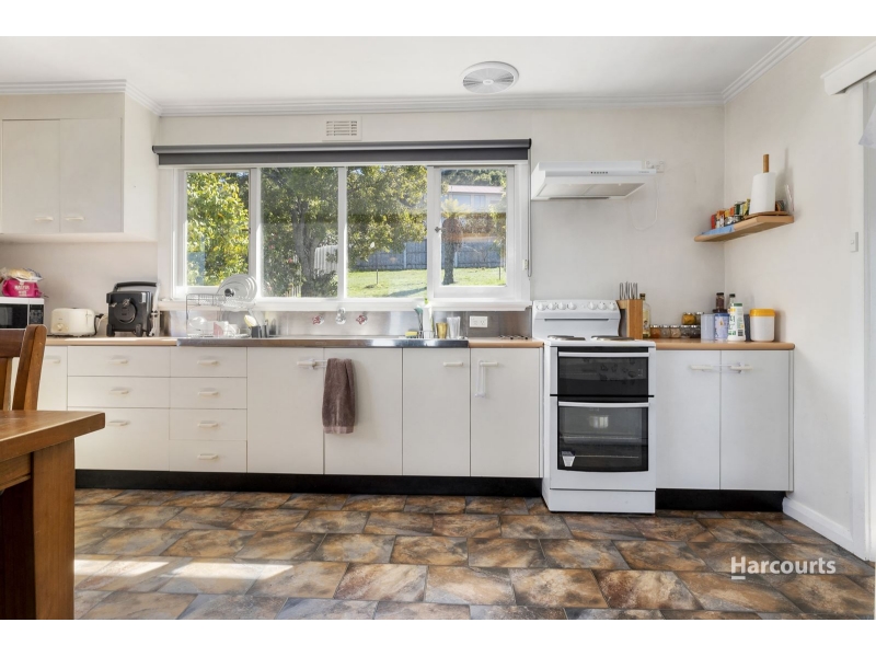 112 Waverley Street, BELLERIVE House for rent | Listed by Mel Collis of ...