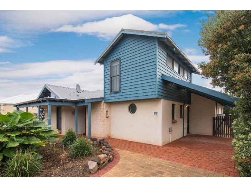 4 Chuditch Place, GNARABUP House for rent | Listed by Lisa Wibberley of ...
