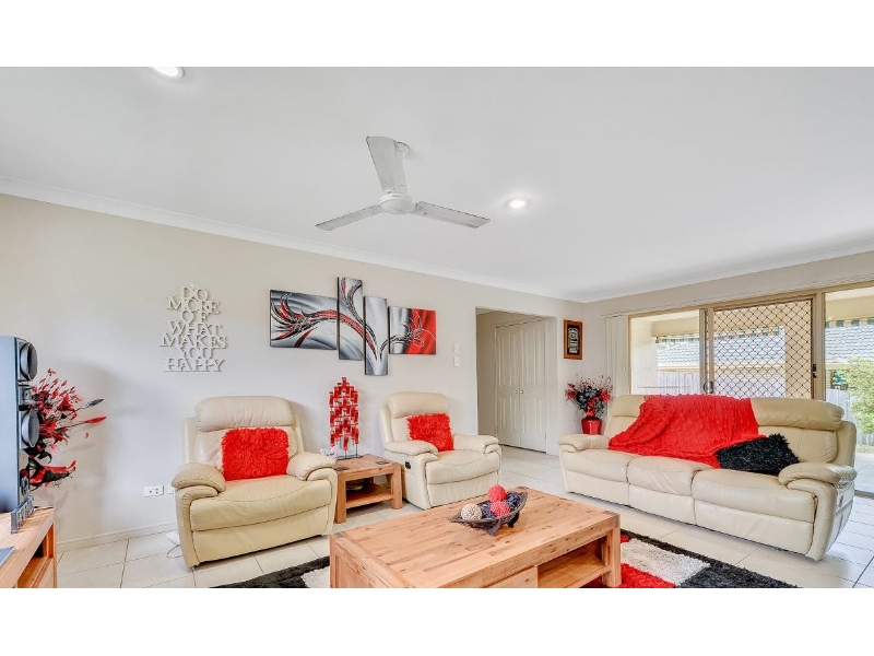 45 Eric Drive, Blackstone House for rent | Listed by Holly Monaghan of ...