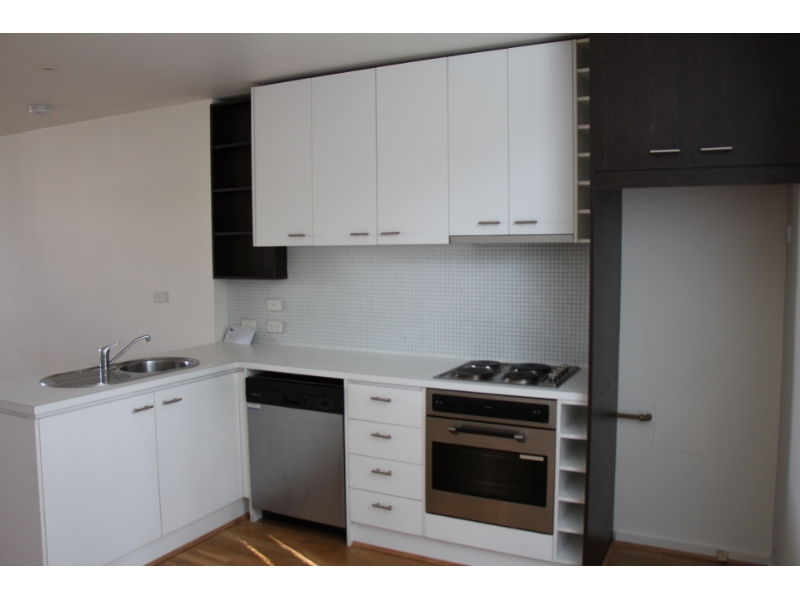 7/1 Grandview Avenue, MARIBYRNONG Townhouse for rent | Listed by Marc ...