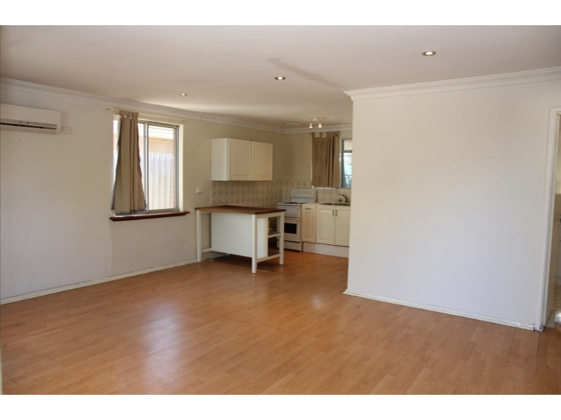 243 Lord Street, LOCKRIDGE House for rent | Listed by of Housesmart ...