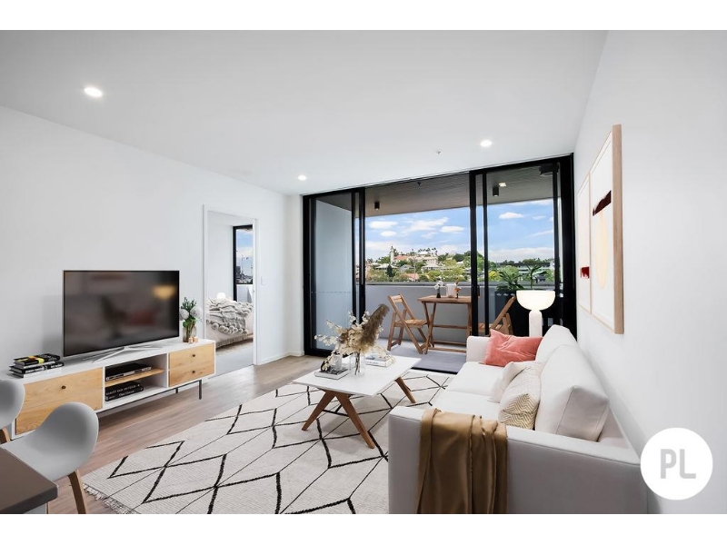 Stylish fully-furnished apartment with stunning rooftop facilities ...