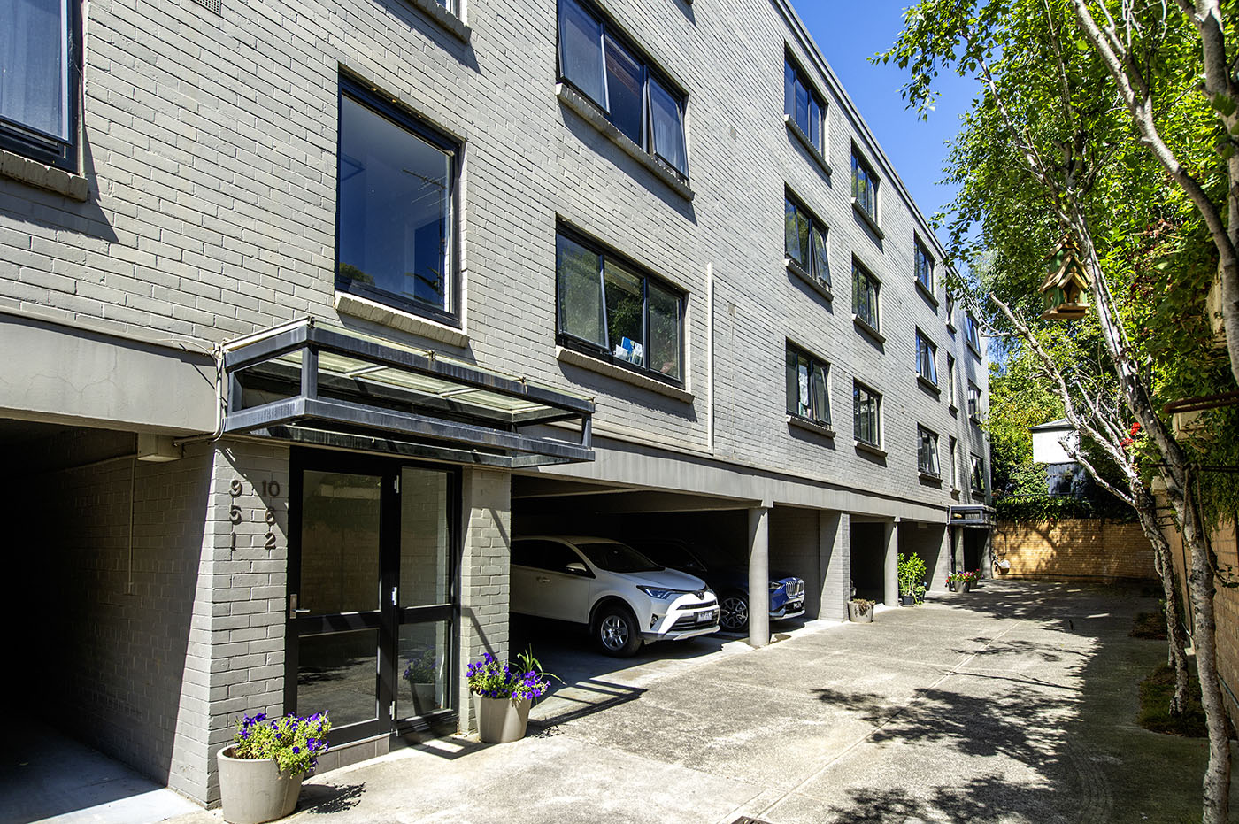 Enjoying a vibrant inner-city location - Living by Pellicano