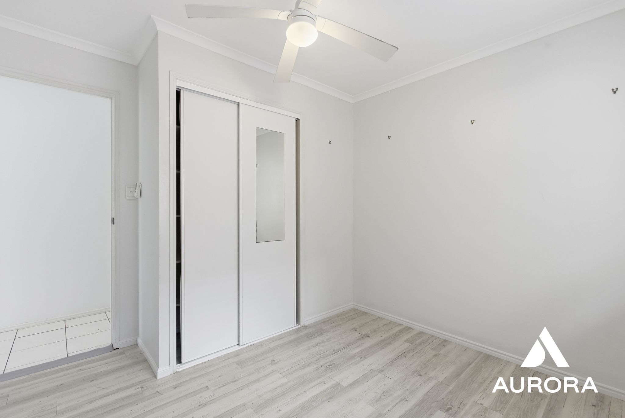 2/5 Elba Lane, Morningside QLD 4170 - For Lease by Aurora Property