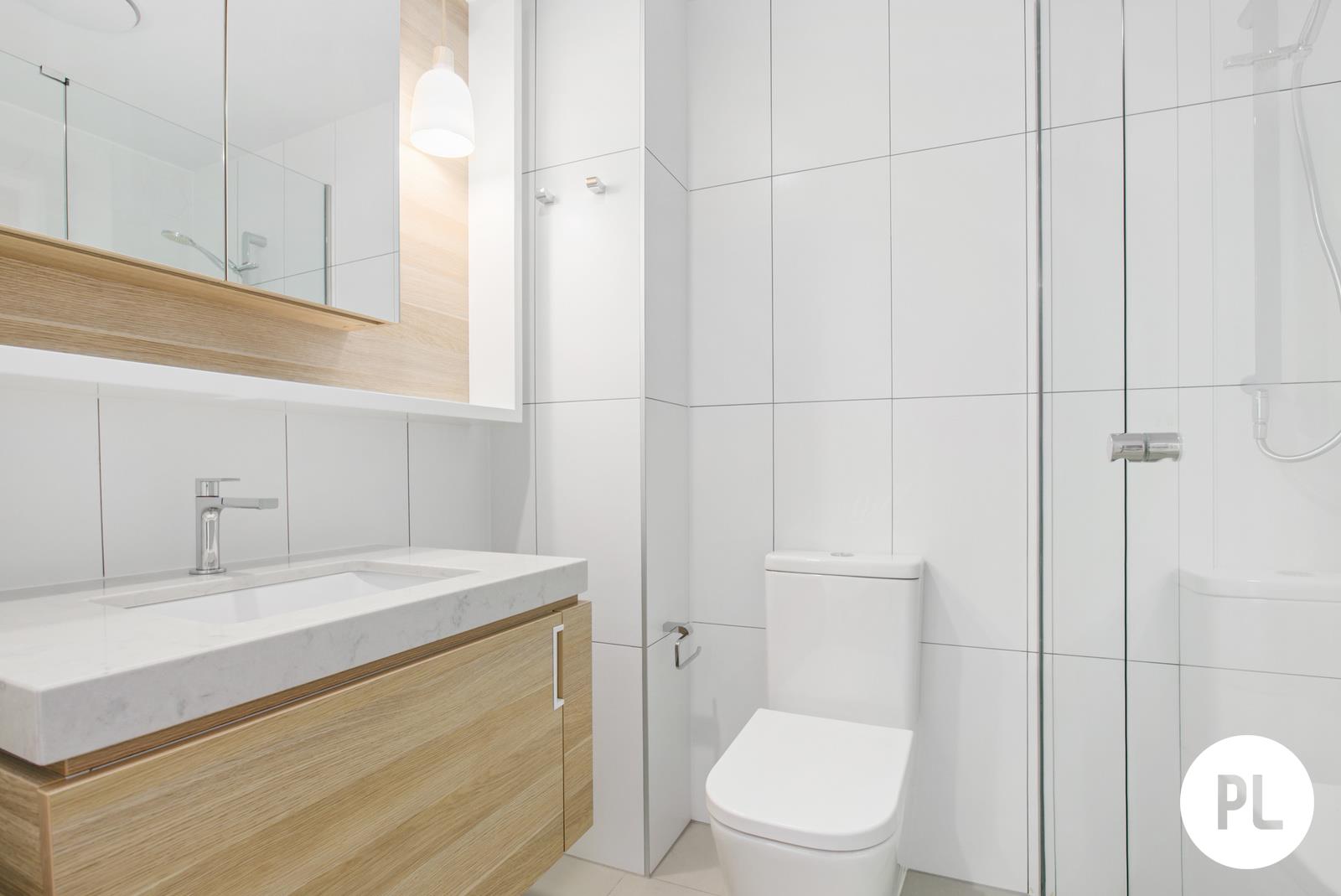 Modern 2-Bedroom Apartment with Parking! - Living by Pellicano Modern 2-Bedroom Apartment with Parking! - Living by Pellicano