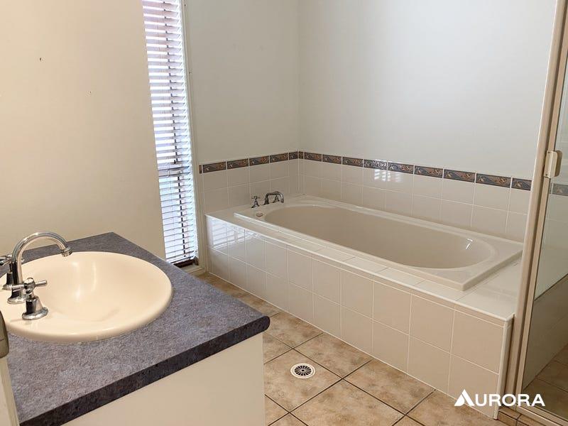 5 Lincoln Close, Alexandra Hills QLD 4161 - For Lease by Aurora Property